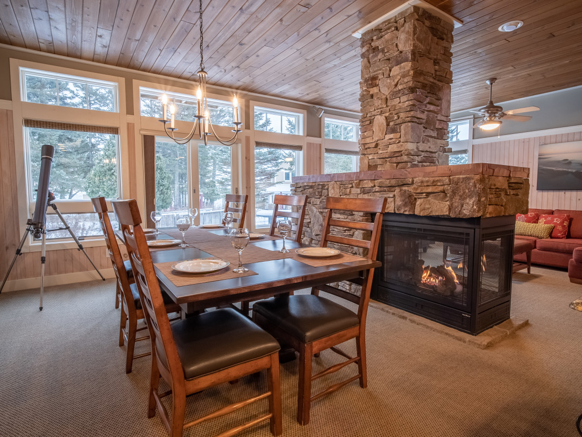 Larsmont Cottages on Lake Superior | Explore Minnesota