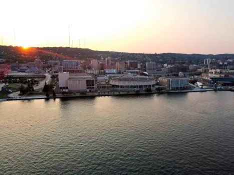 Duluth Entertainment Convention Center, AMSOIL Arena, Bayfront Festival ...