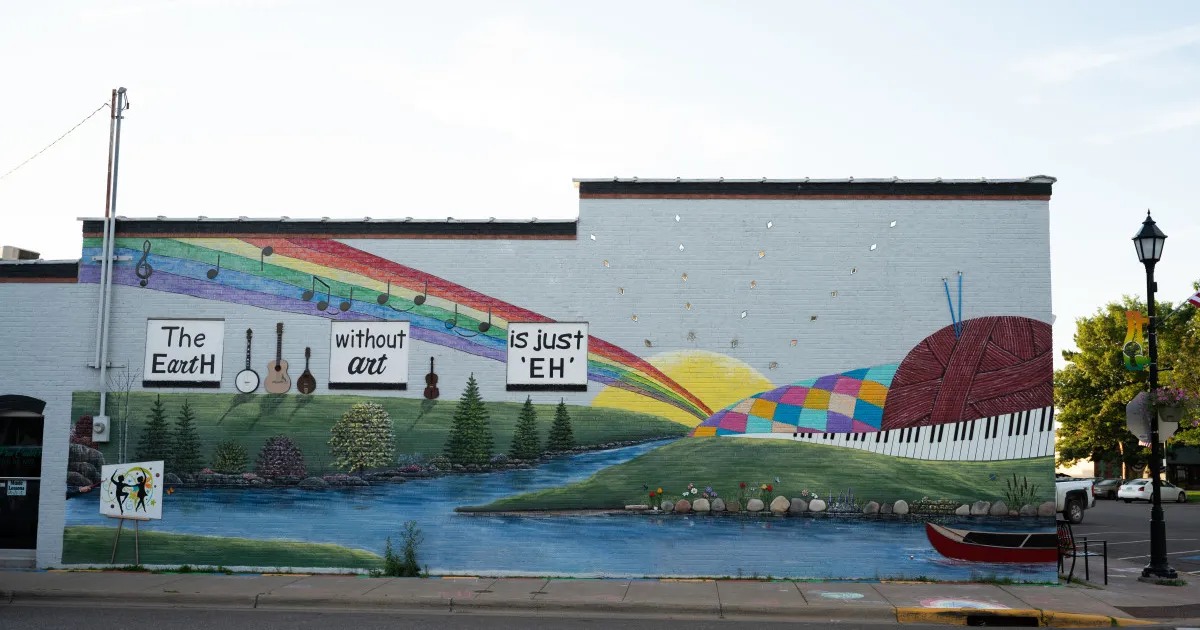 Pine Center for the Arts | Explore Minnesota