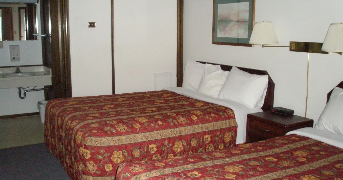 Gopher Prairie Inn | Explore Minnesota