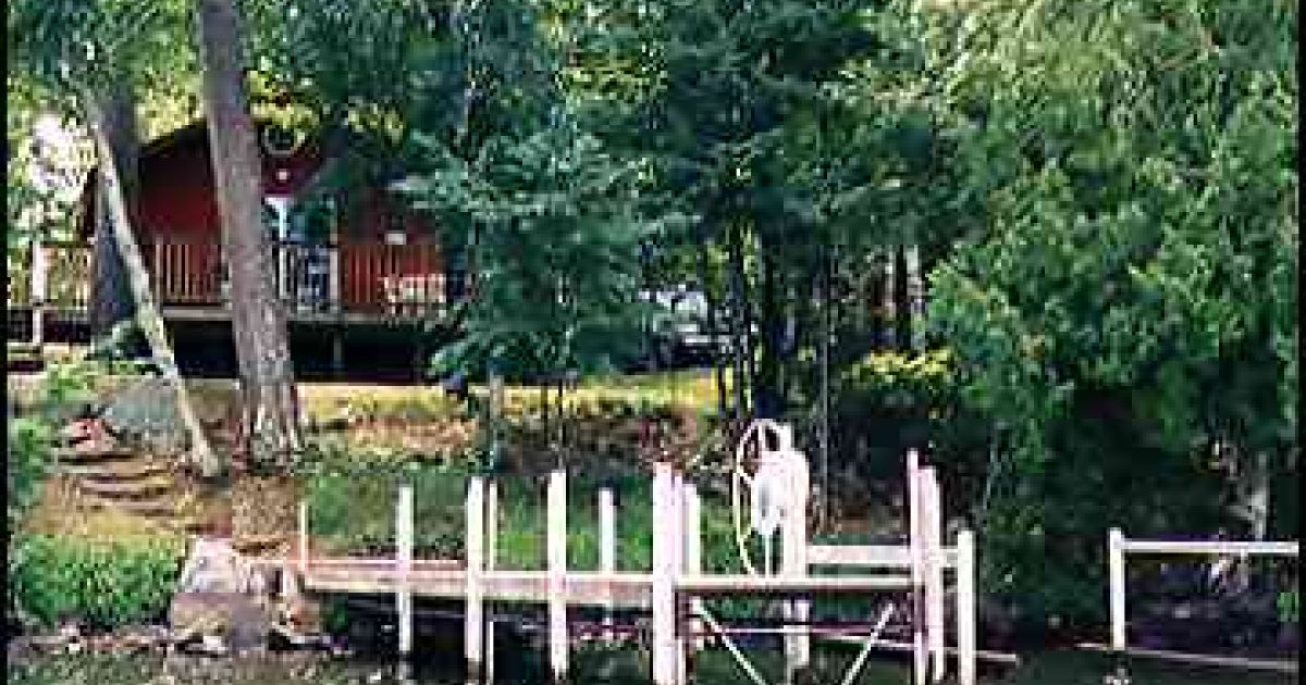 Voyageur Cove Resort | Explore Minnesota