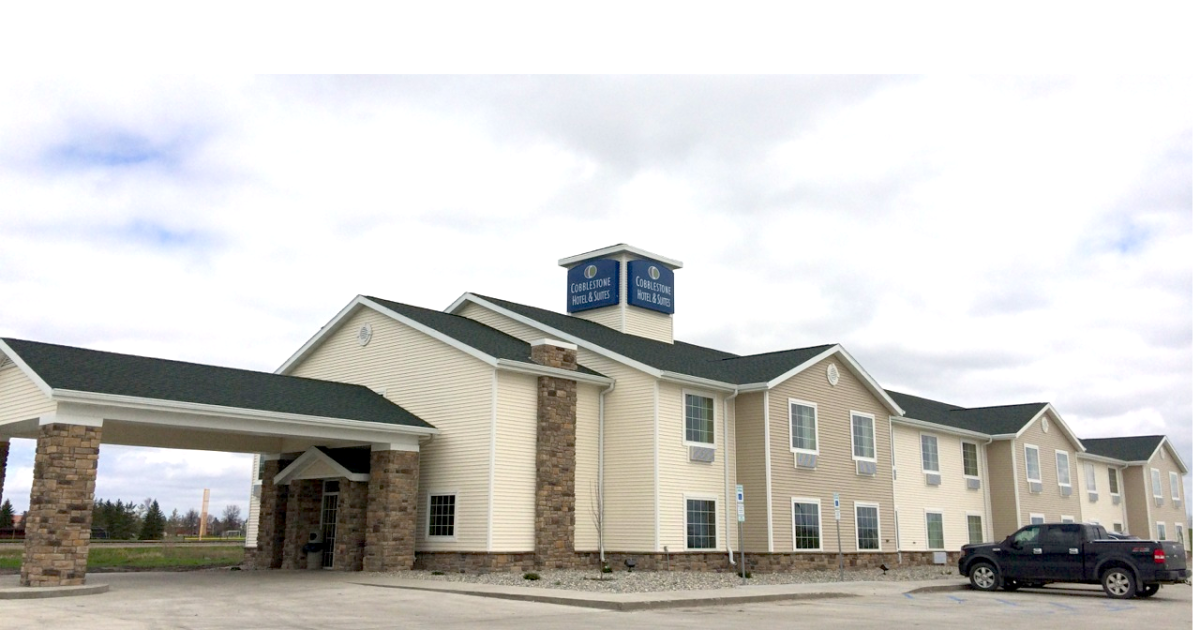 Cobblestone Hotel and Suites | Explore Minnesota