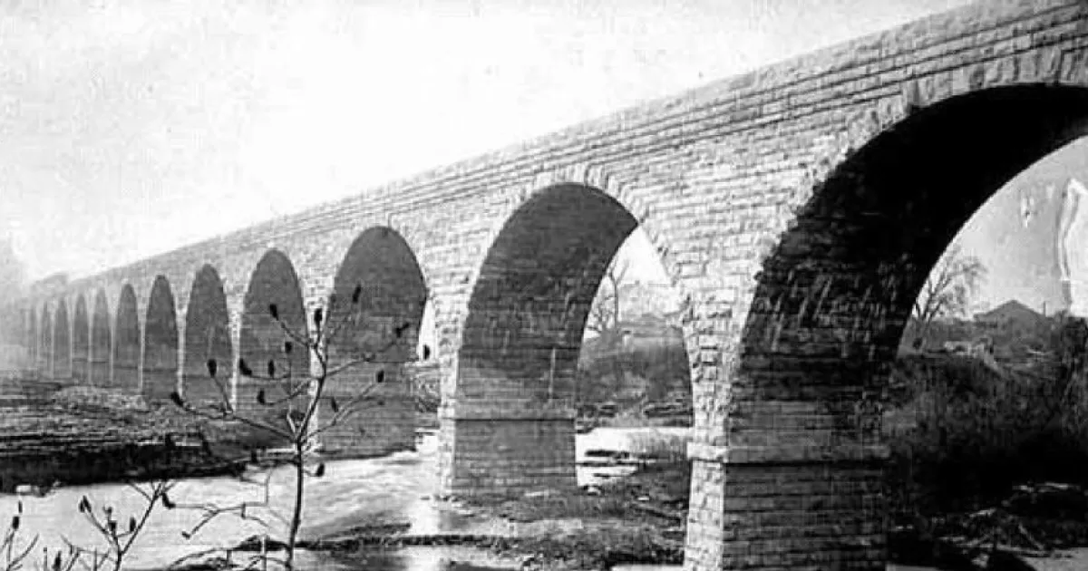 Historic Riverfront Walking Tour | Explore Minnesota