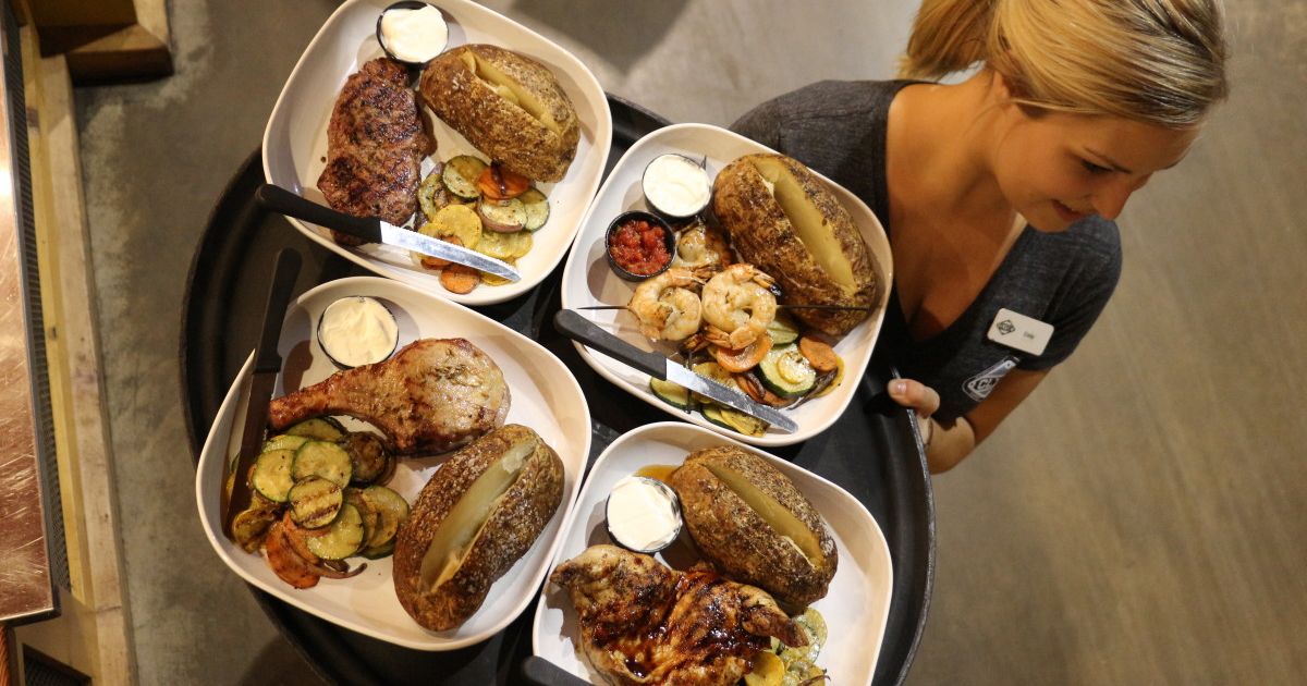 Clyde Iron Works Restaurant & Bar | Explore Minnesota