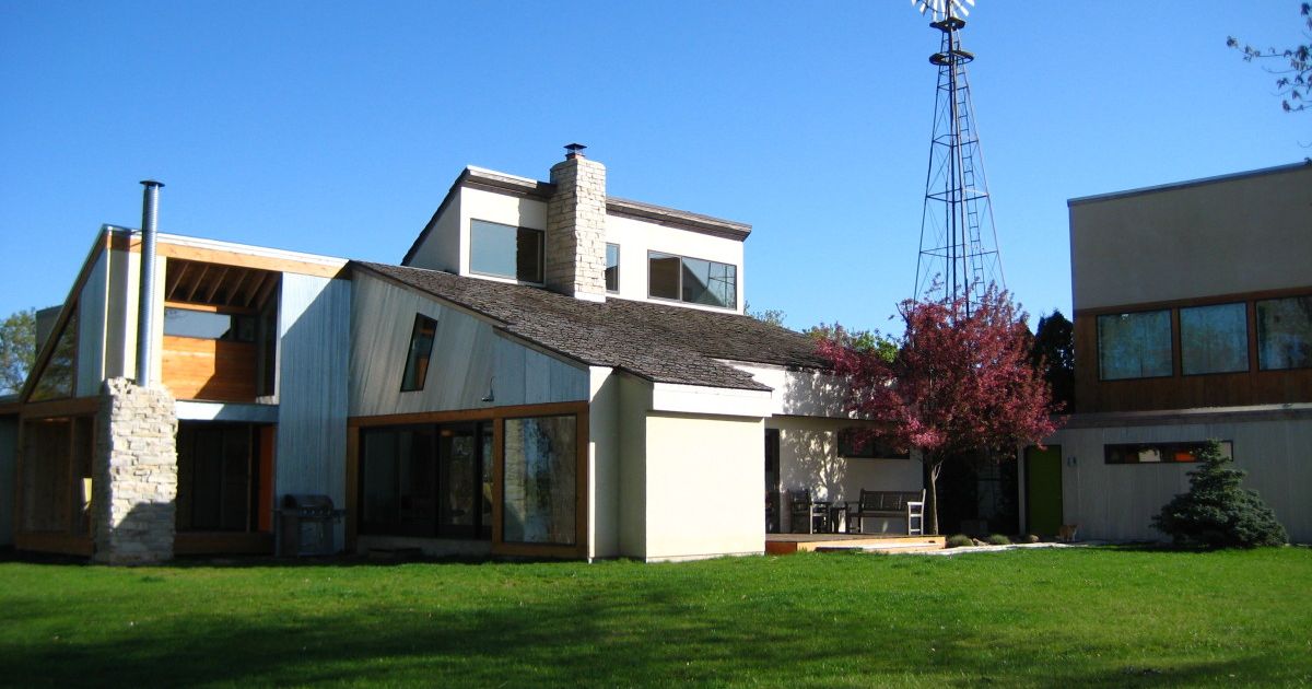 Dutch Lake Farm Guest House Bed and Breakfast | Explore Minnesota