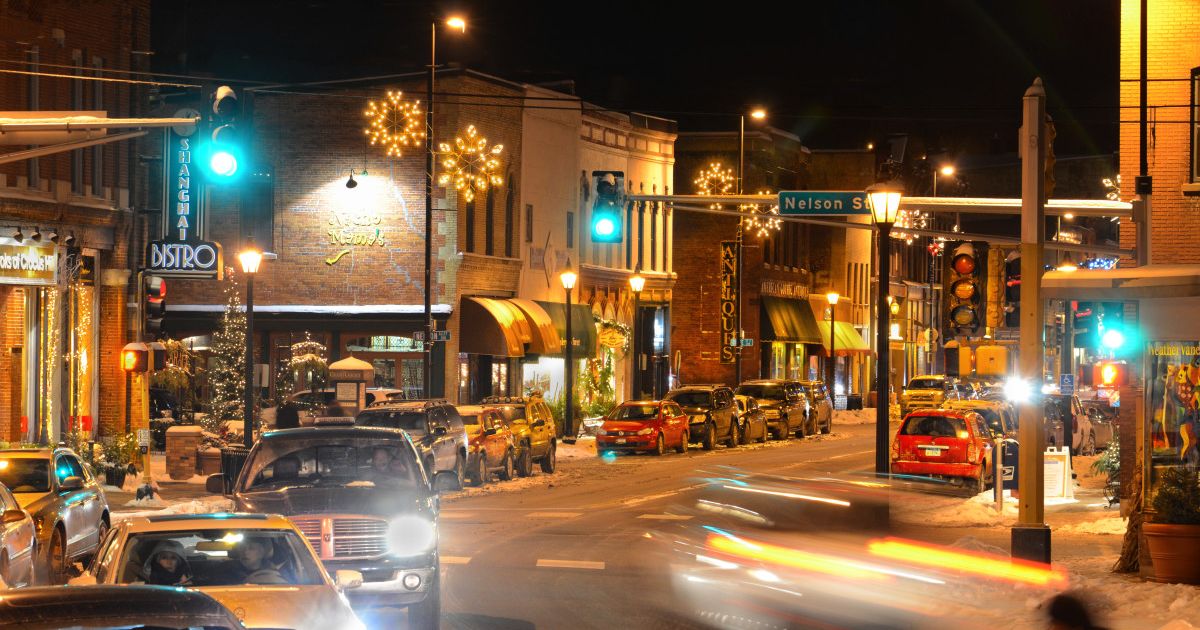 Stillwater Boutique District by the River | Explore Minnesota