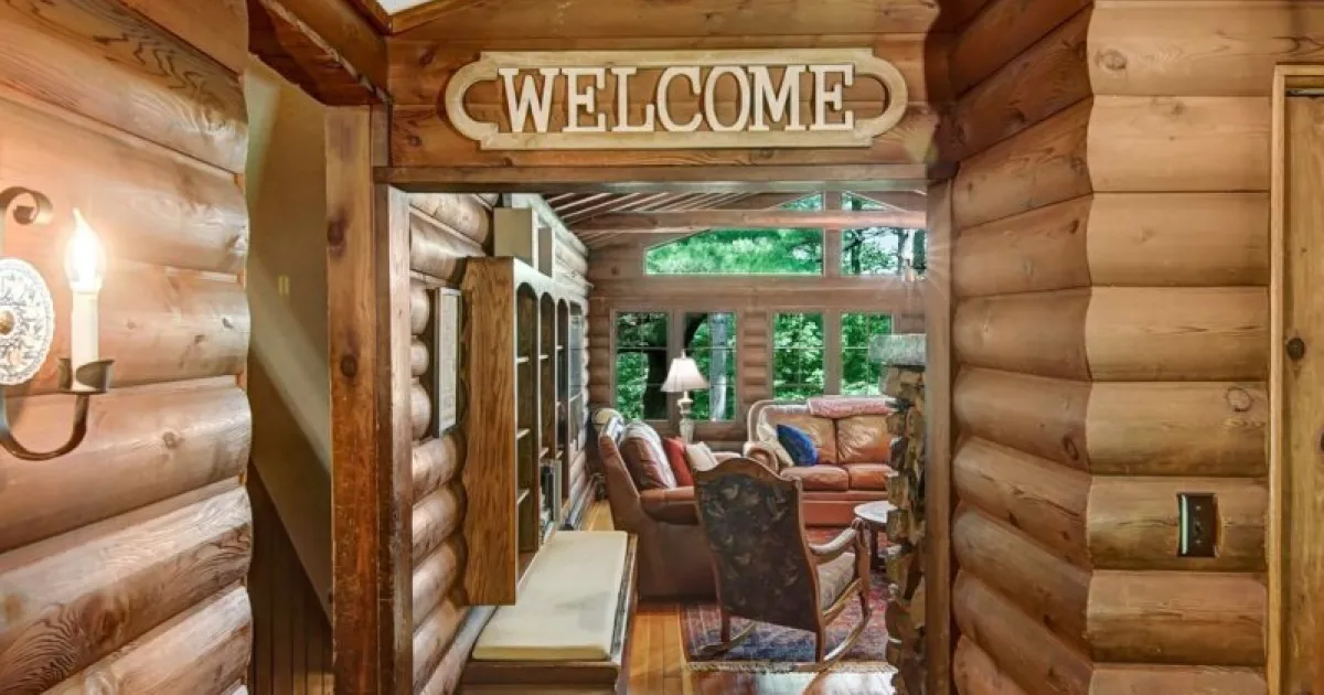 The River Haus | Explore Minnesota