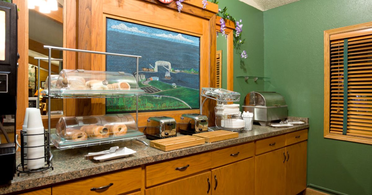 AmericInn by Wyndham Duluth South Black Woods Event Center | Explore ...